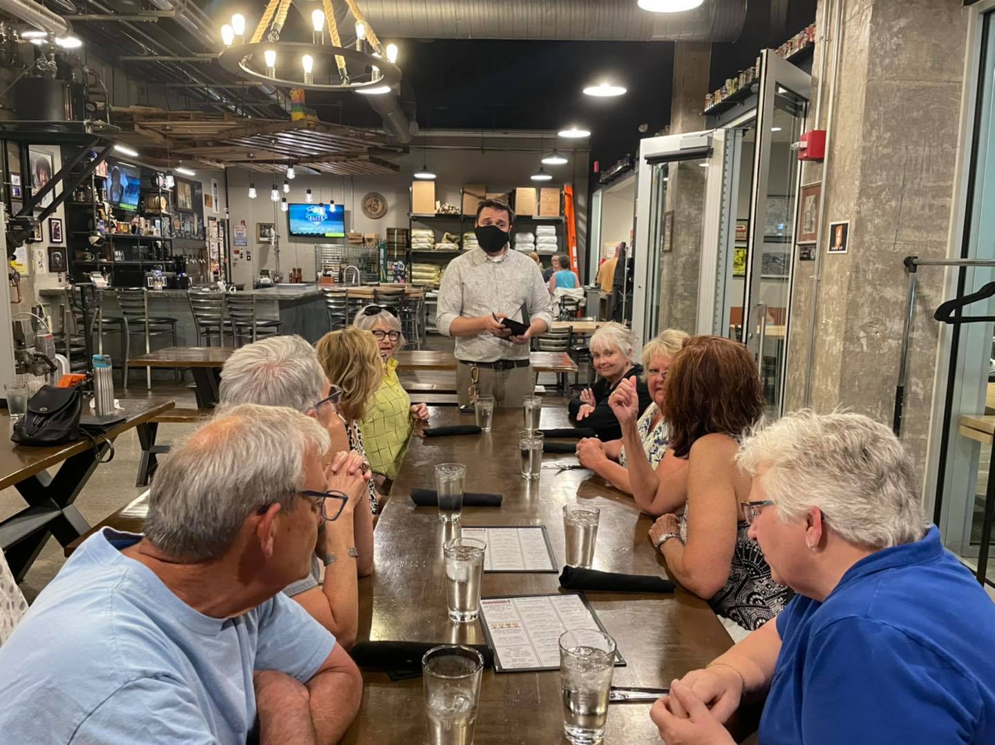 190006197_1125343404645600_1034824662236471718_n - Fort Wayne Food Tours